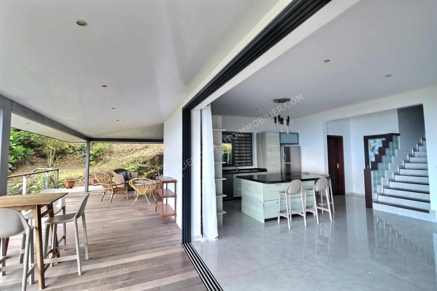 Location Maison F5 PAMATAI HILLS - Aito Immobilier